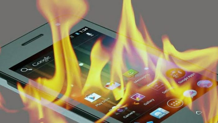 6 Penyebab Ponsel Panas dan Cara Mengatasinya